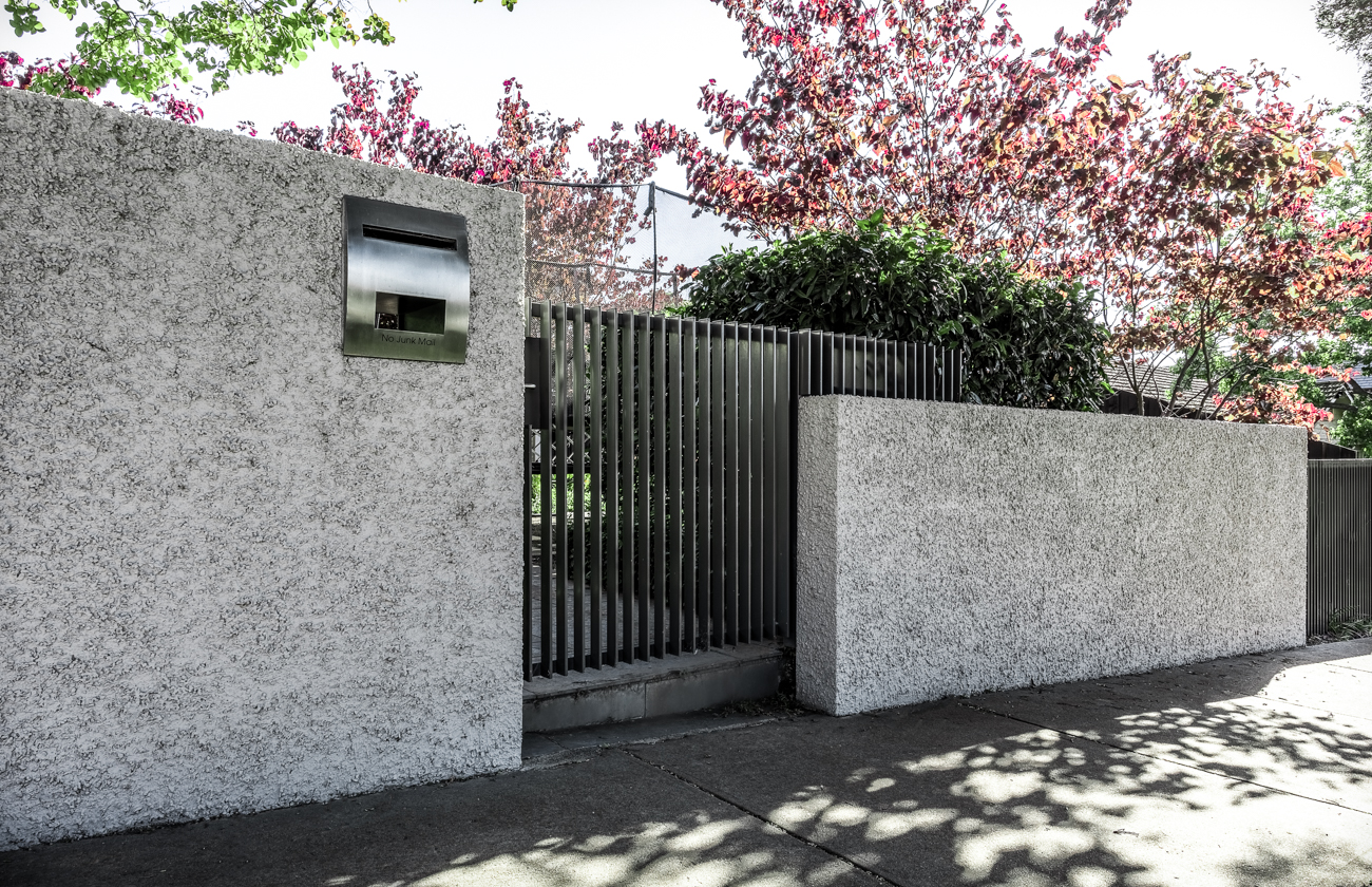 kew. - black barrow.